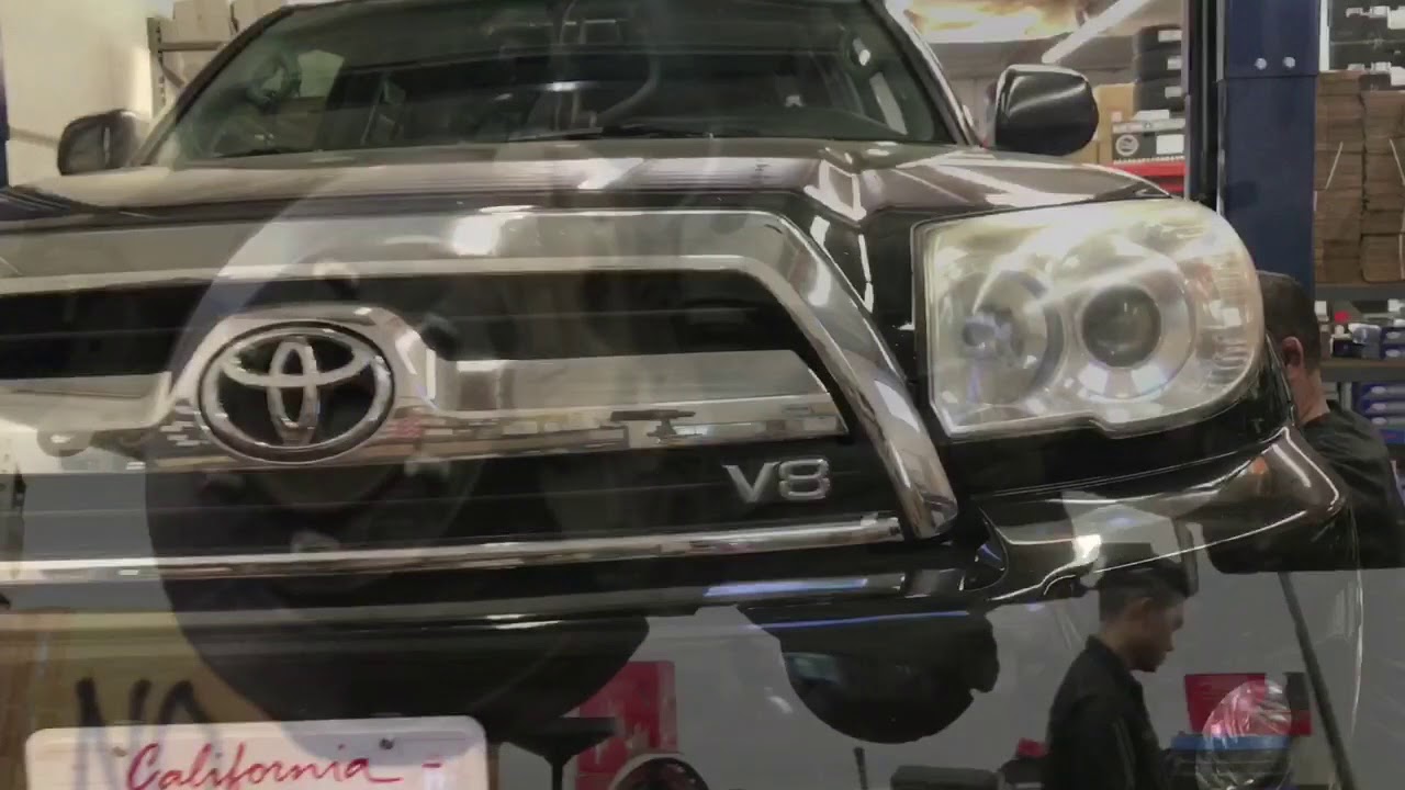 2nd Gen Tundra on 35’s & 4th Gen 4Runner on 33’s - YouTube