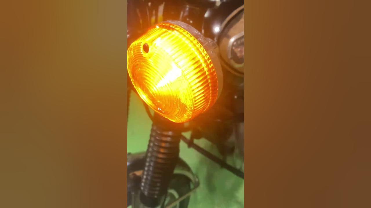 カワサキ W1SA 650cc 昭和47年(サブスクライブ NOW🔔 - YouTube