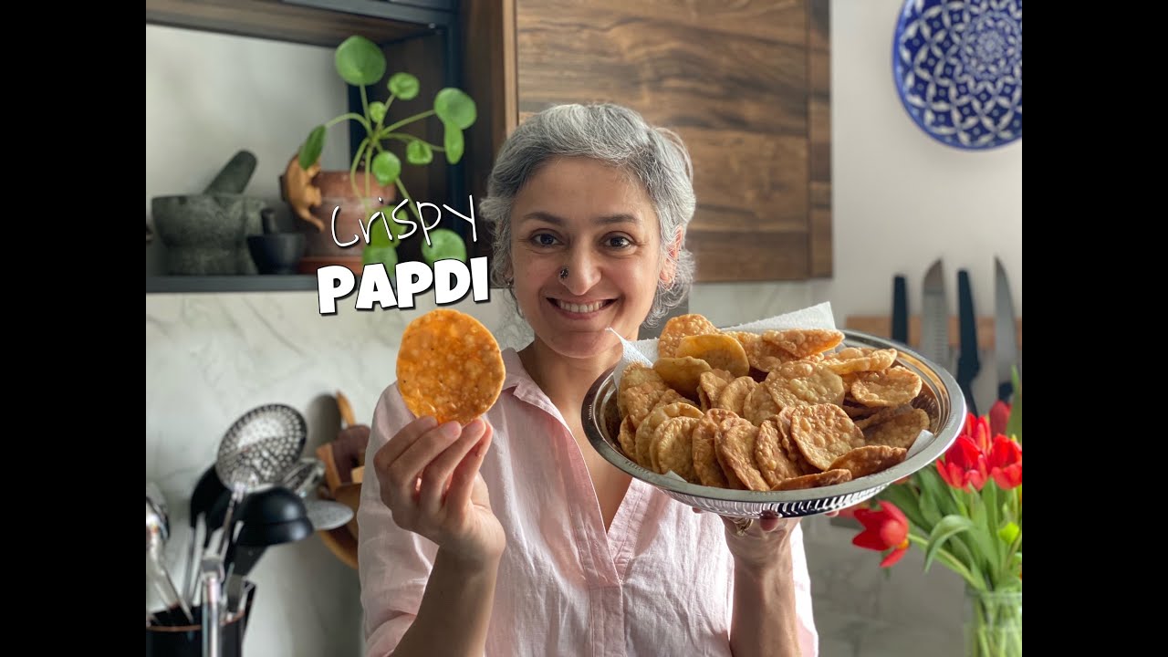 HOW TO MAKE PAPDI AT HOME | Crispy papdi snacks | Papdi chaat | Food ...