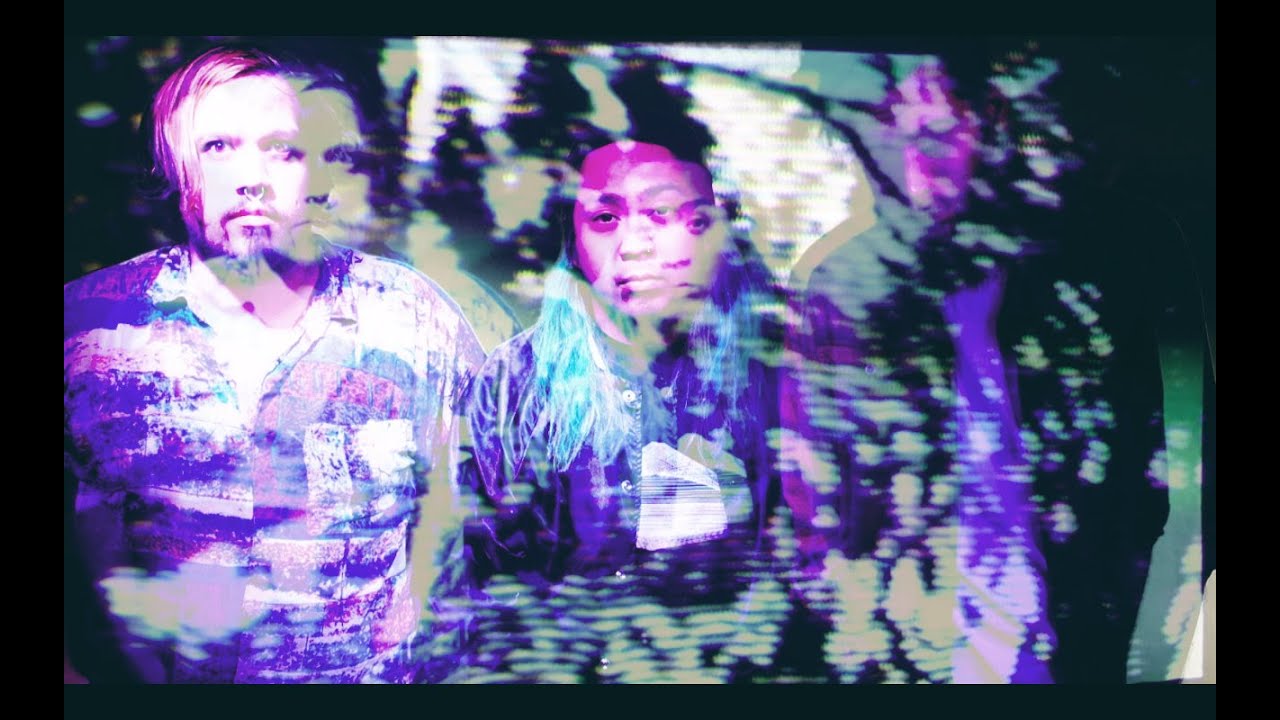 BUDDY BANTER - Let Me Go (Official Music Video) - YouTube