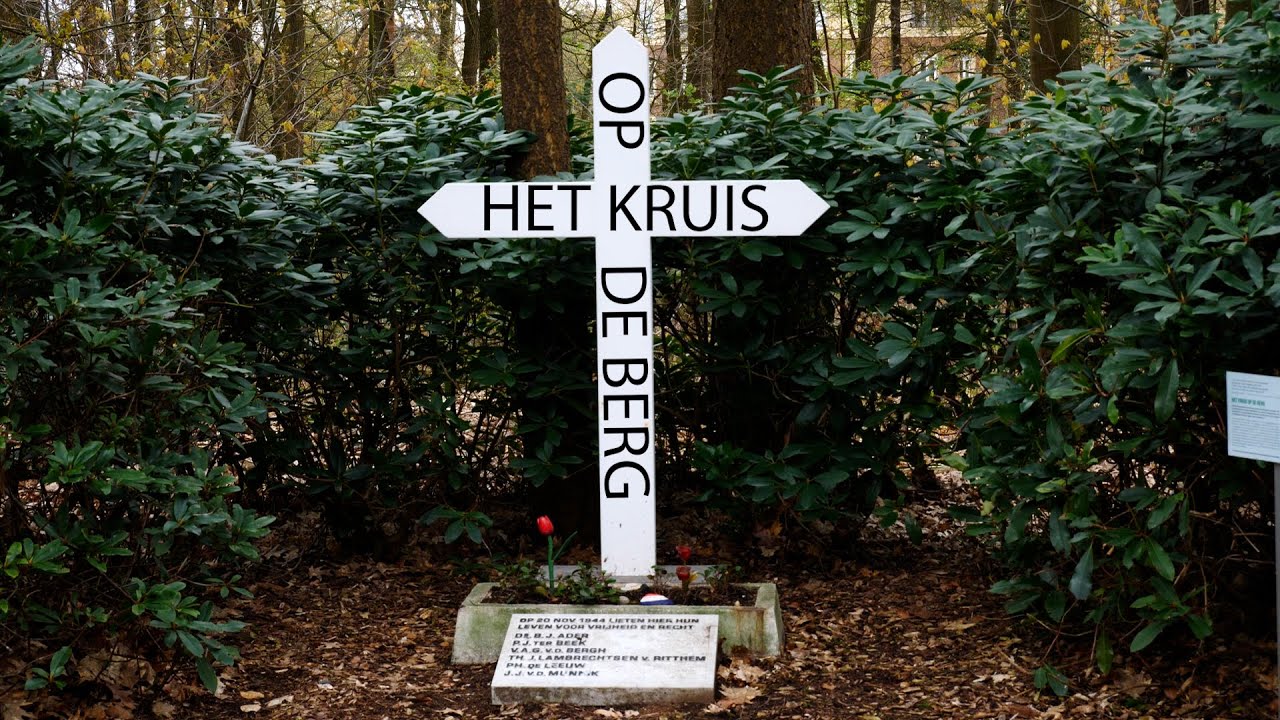 het kruis op de berg 1944, Documentaire - YouTube
