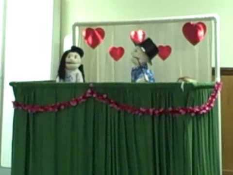 Valentines Puppet Show - YouTube