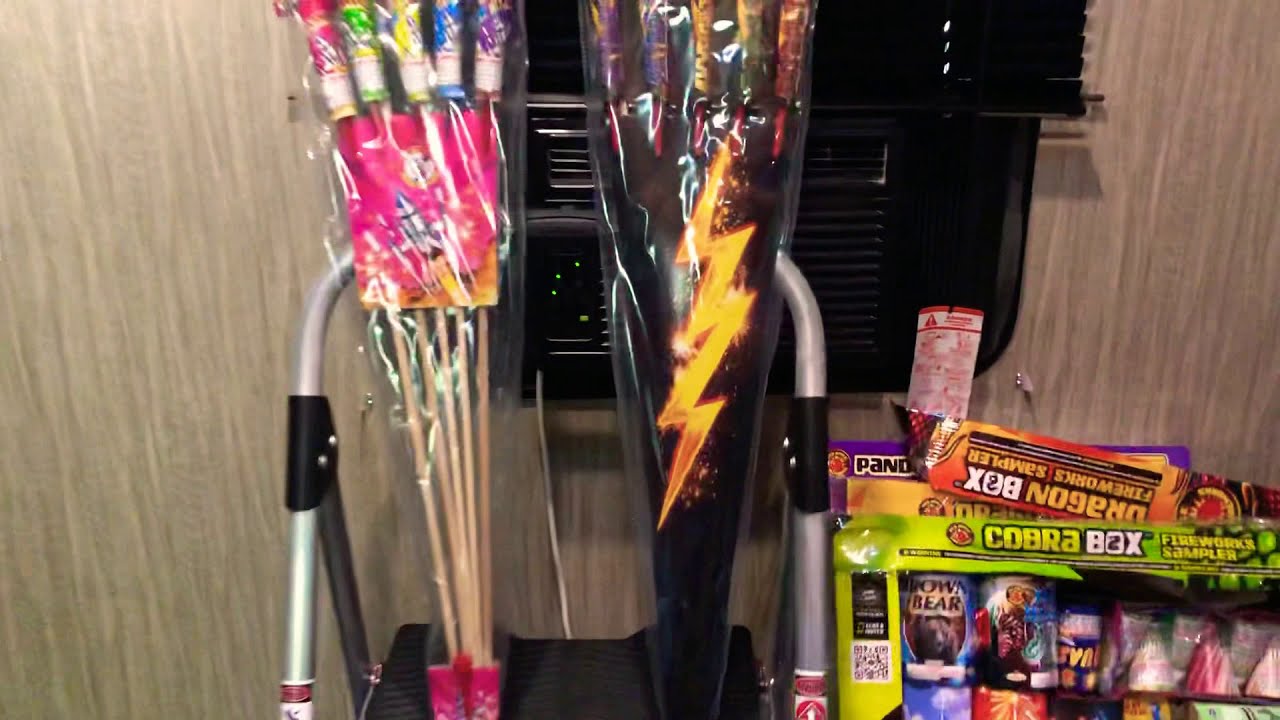 Air blaster & Sky bolt firework rockets 2019 - YouTube