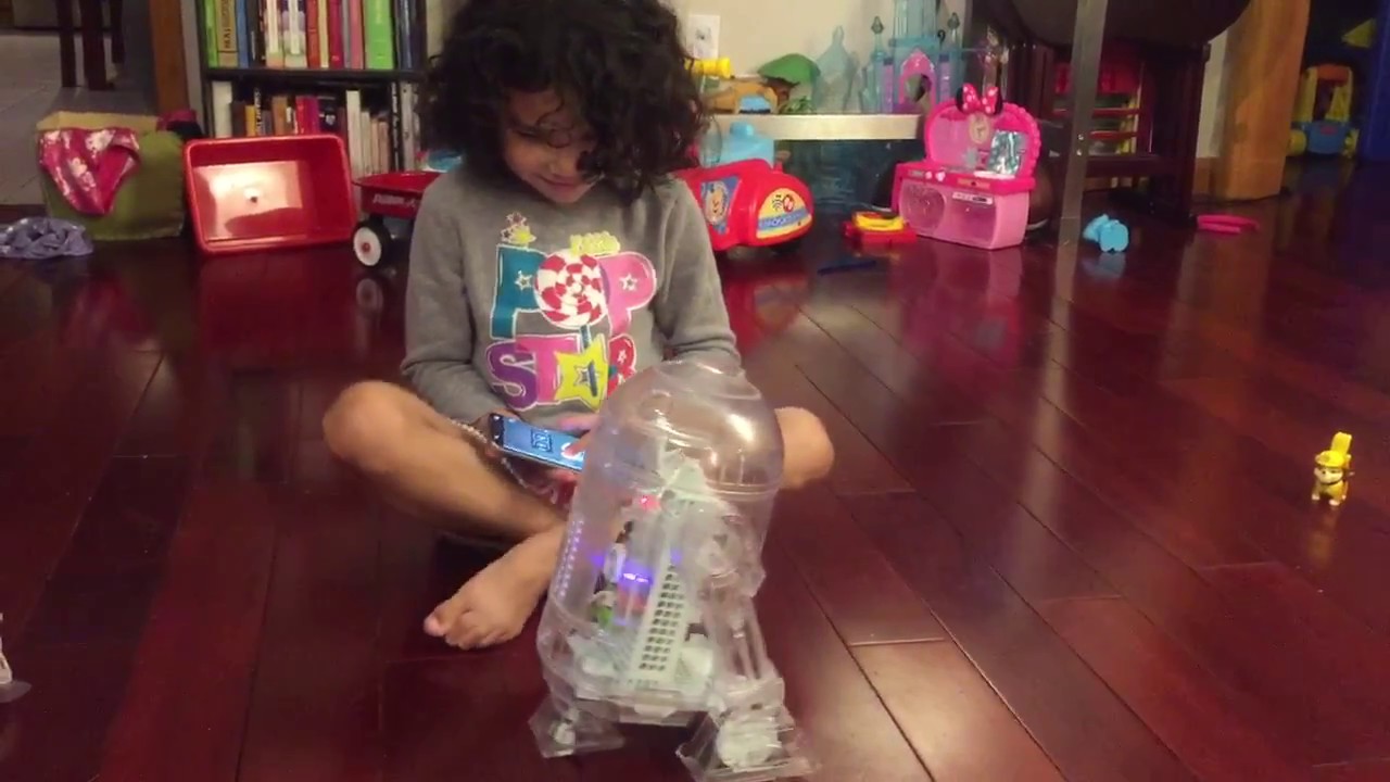 Baby vs Droid - Learning how to Drive - YouTube