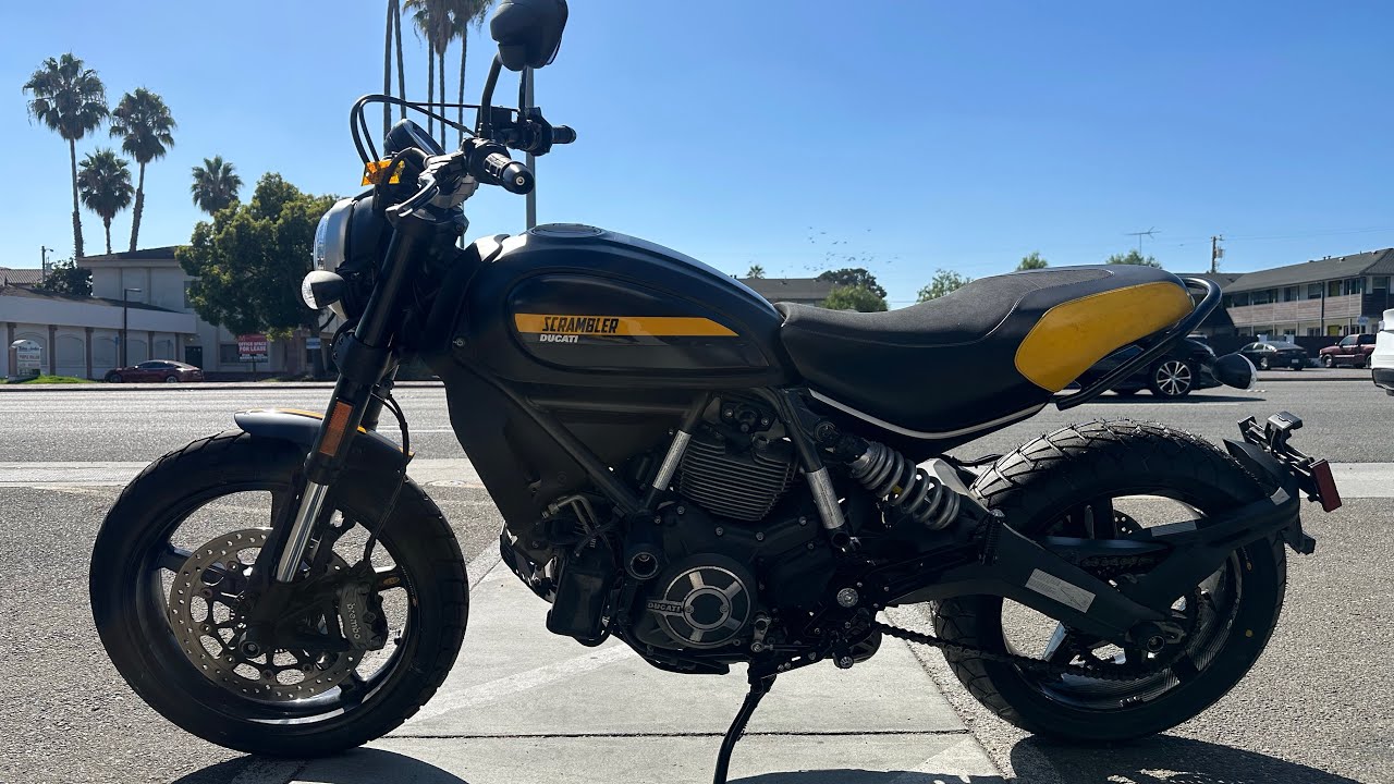 2016 Ducati Scrambler Full Throttle ...Clean w LOT of Upgrades in the ...