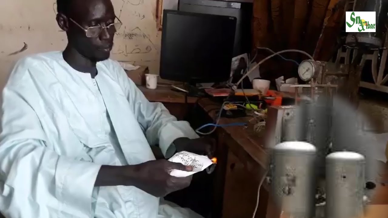 Touba: Un technicien crée un gaz avec de l’eau. - YouTube
