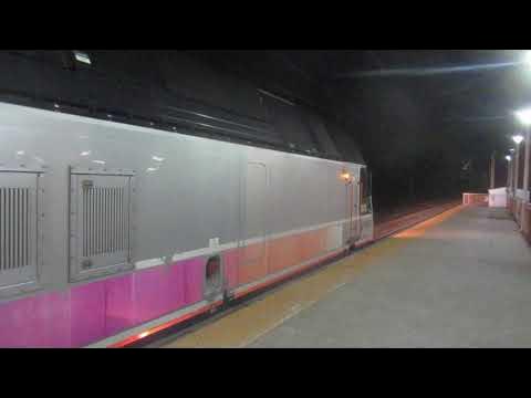 NJ Transit Bombardier ALP-45DP #4513 Departing Hamilton With Bi-Levels - YouTube