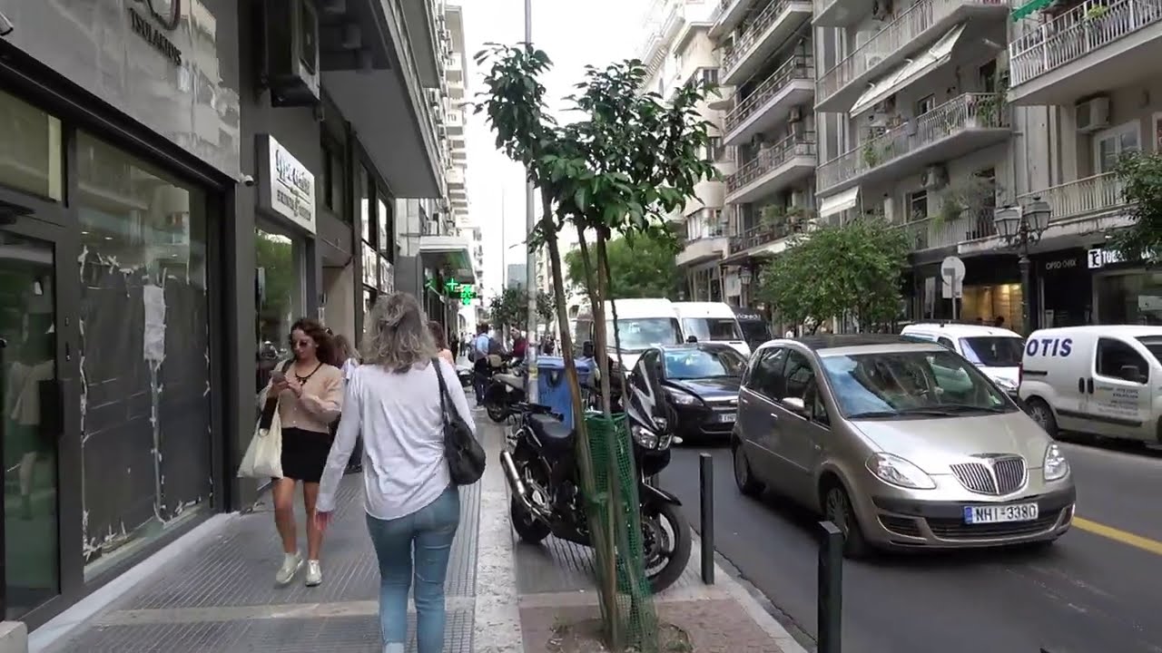 Thessaloniki city tour in the shops - Tsimiski avenue etc. (Greece Oct ...