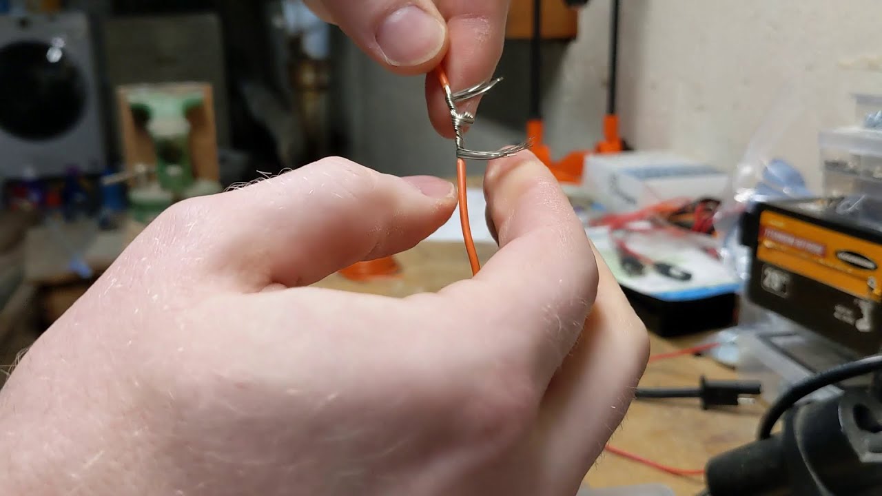 How to splice wire end to end - YouTube