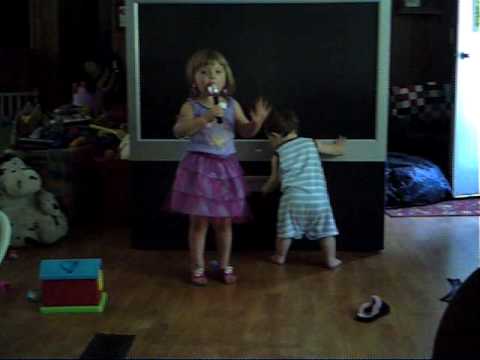 Elizabeth Singing Shoo Fly Don't Bother Me and Get Low - YouTube