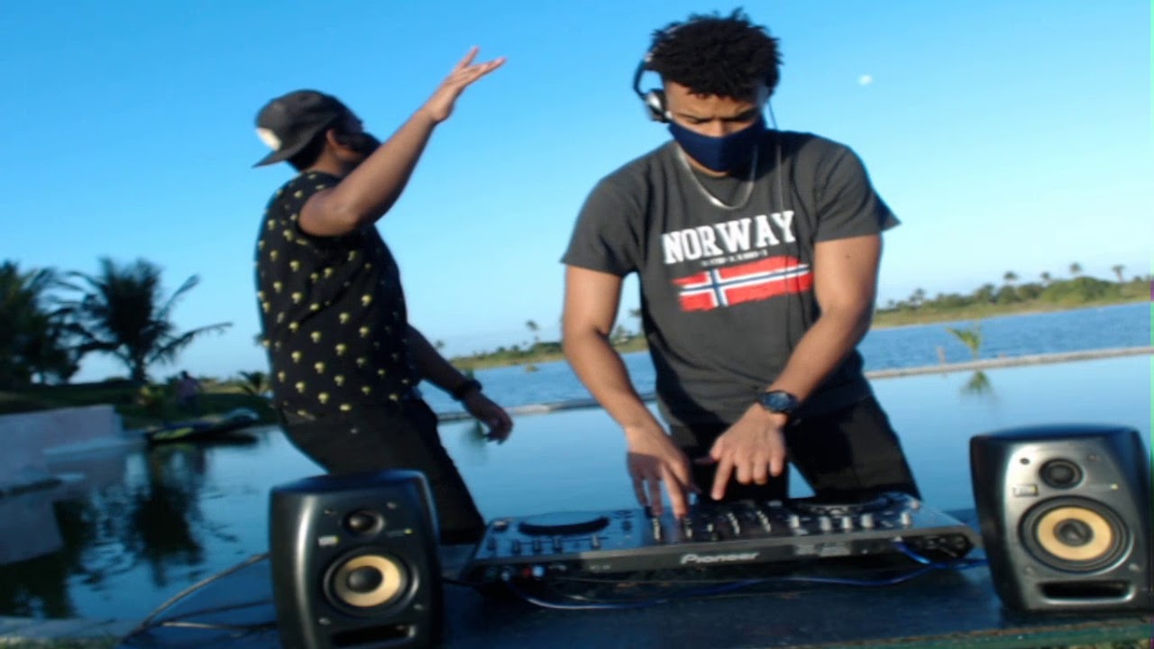 MD&KOOLER - Warm up Kings of house [First Chapter] - YouTube