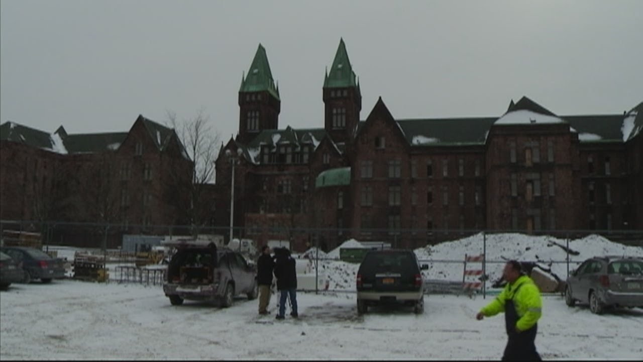 Former insane asylum set for a makeover - YouTube