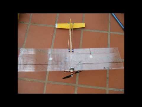 avión rc echo con policarbonato - YouTube