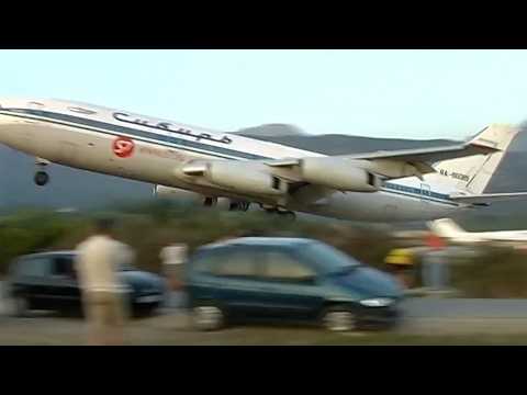 Plane Takes Off Too Late