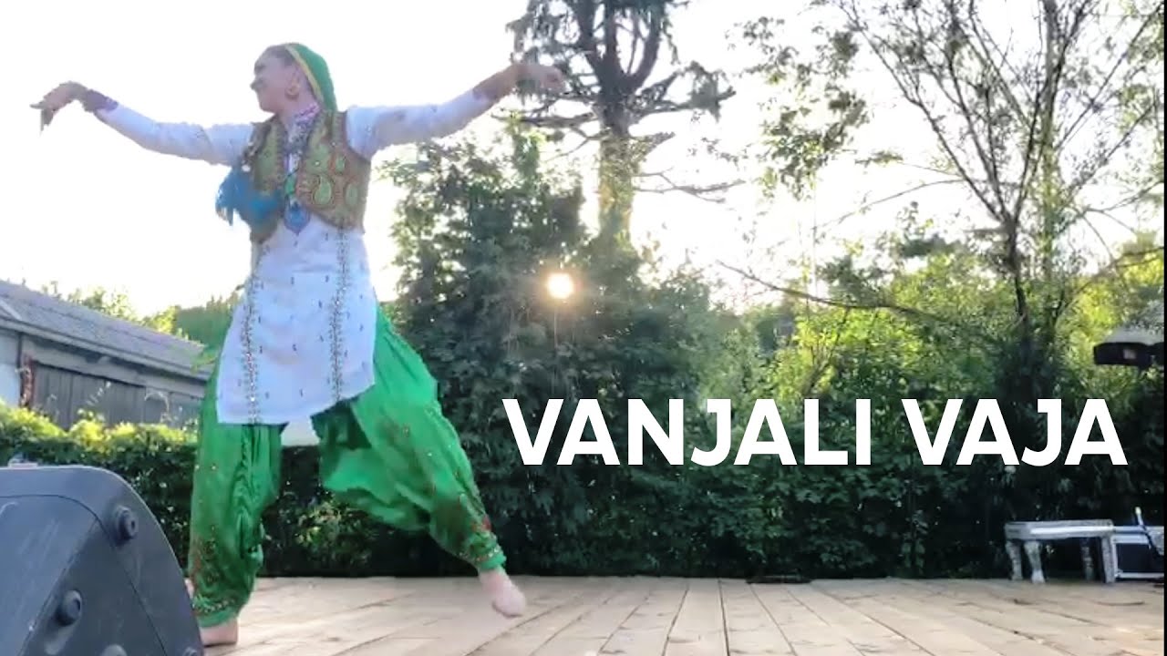 Miky Italian Bhangra Girl - Vanjali Vaja Choreography @ Ranch B - OD ...
