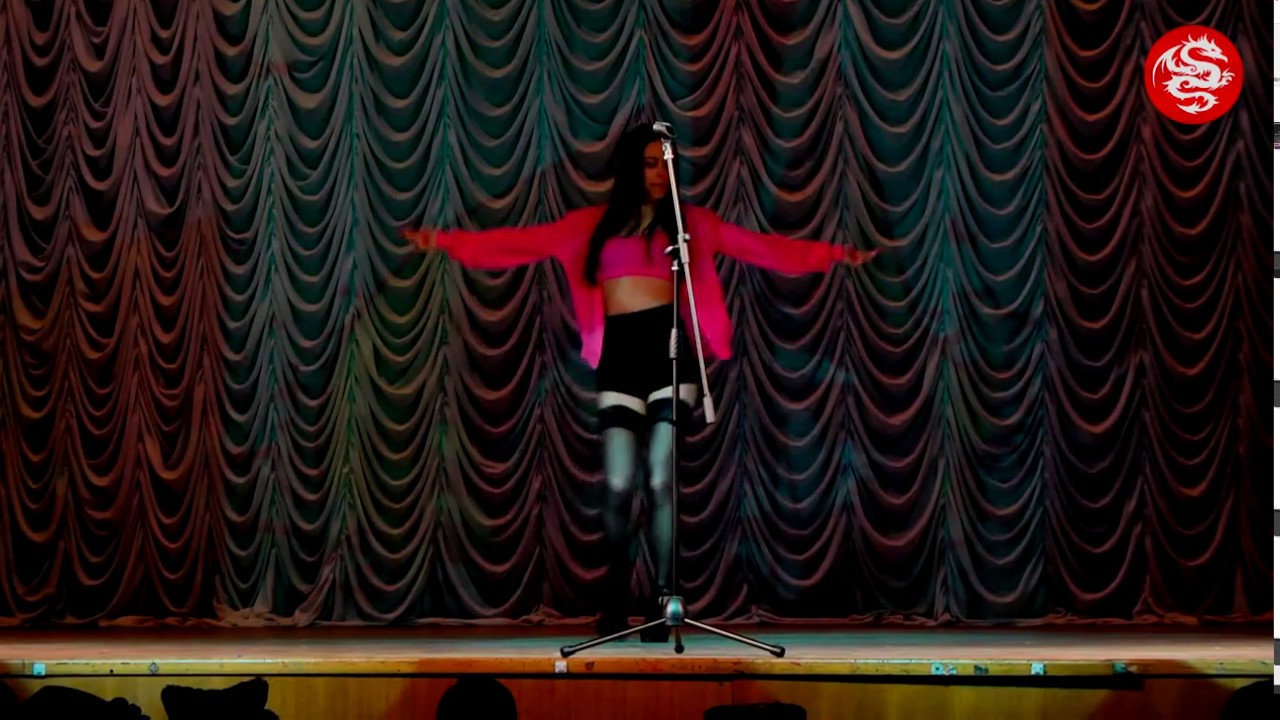 4minute - crazy + Hyuna - Roll deep/Because I'm the best. AnimeDay 2016 ...