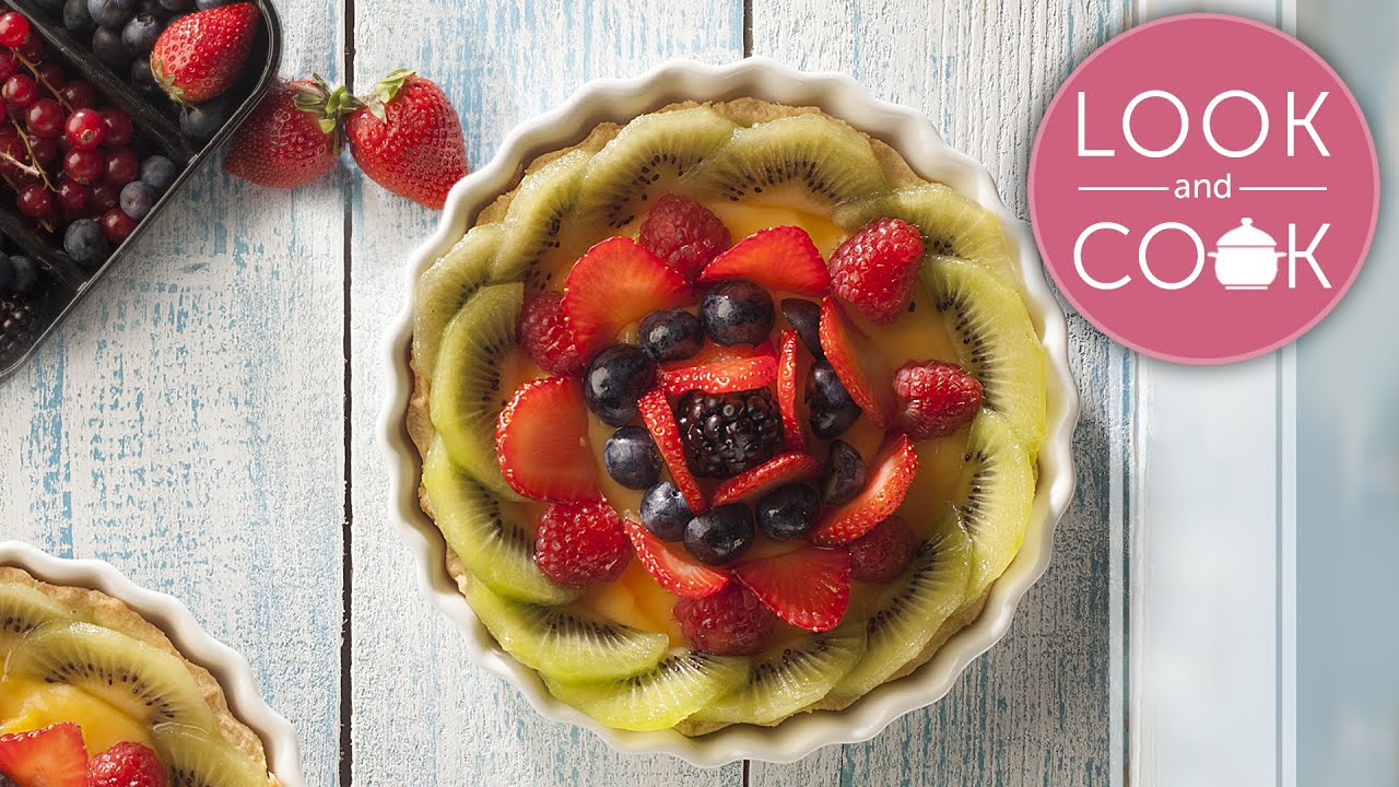 Fruit Tarts Recipe - Look and Cook step by step recipes | How to cook ...