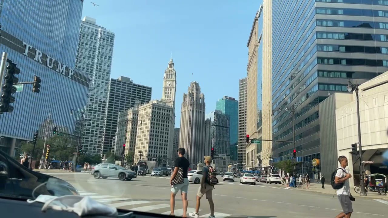 Driving Around at Chicago Downtown - YouTube