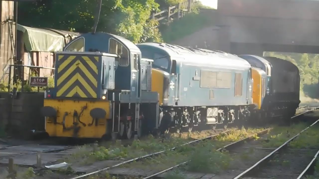 BR Blue Diesel Triple Header, Class 14, 45 & 55 - YouTube