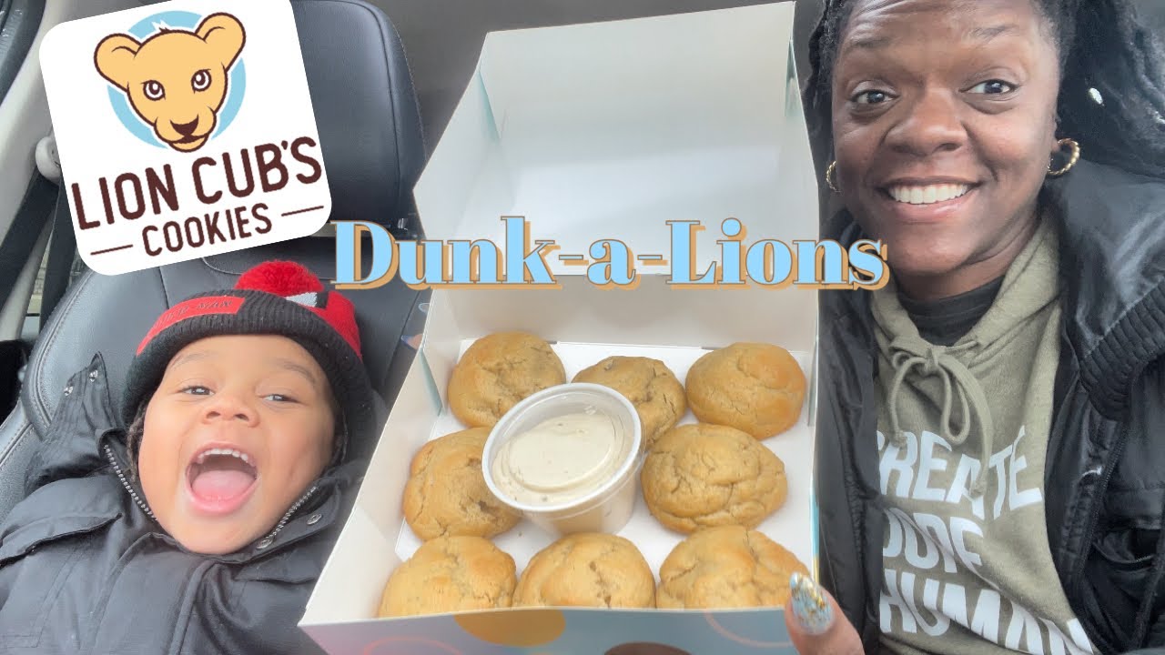Dunk-a-Lion Cookie Butter Dessert Cookies 🍪 | Lion's Cub Cookies 🦁 ...