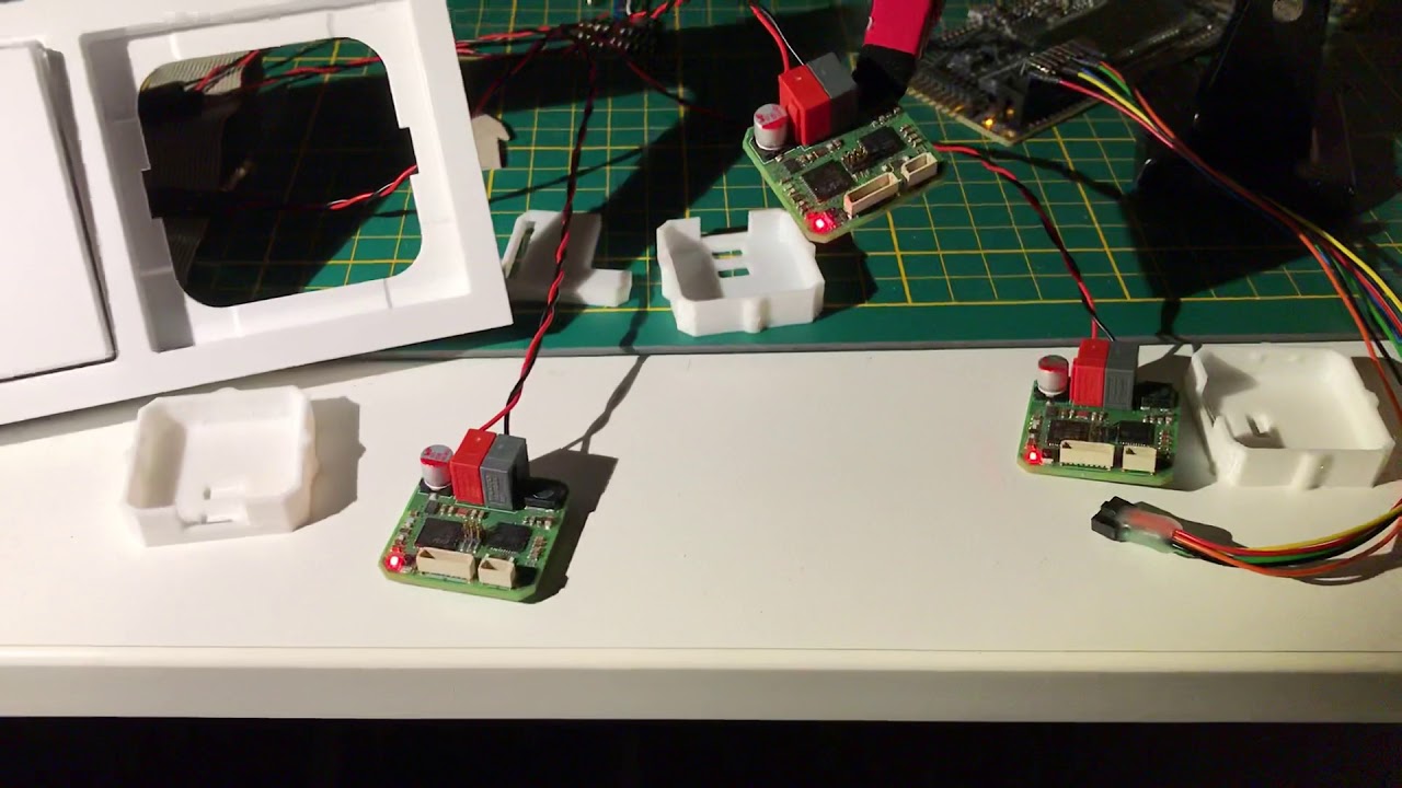 KNX minimal example using RIOT-OS - YouTube