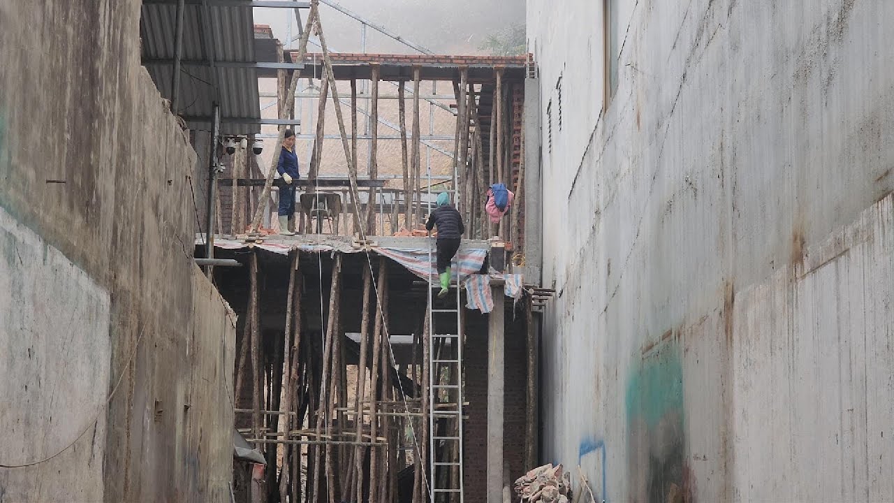 Part 3: Mechanical Girl - Genius Girl Builds New House - YouTube