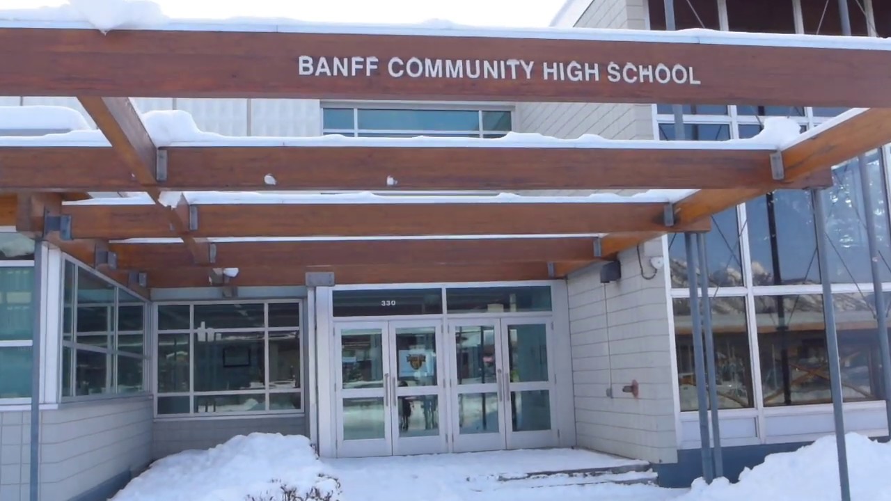 Pronunciation tip: Banff - YouTube