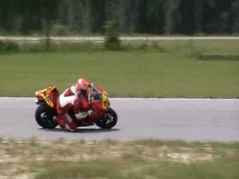 Jennings GP end of track day "mock" race expert/intermediate riders ...