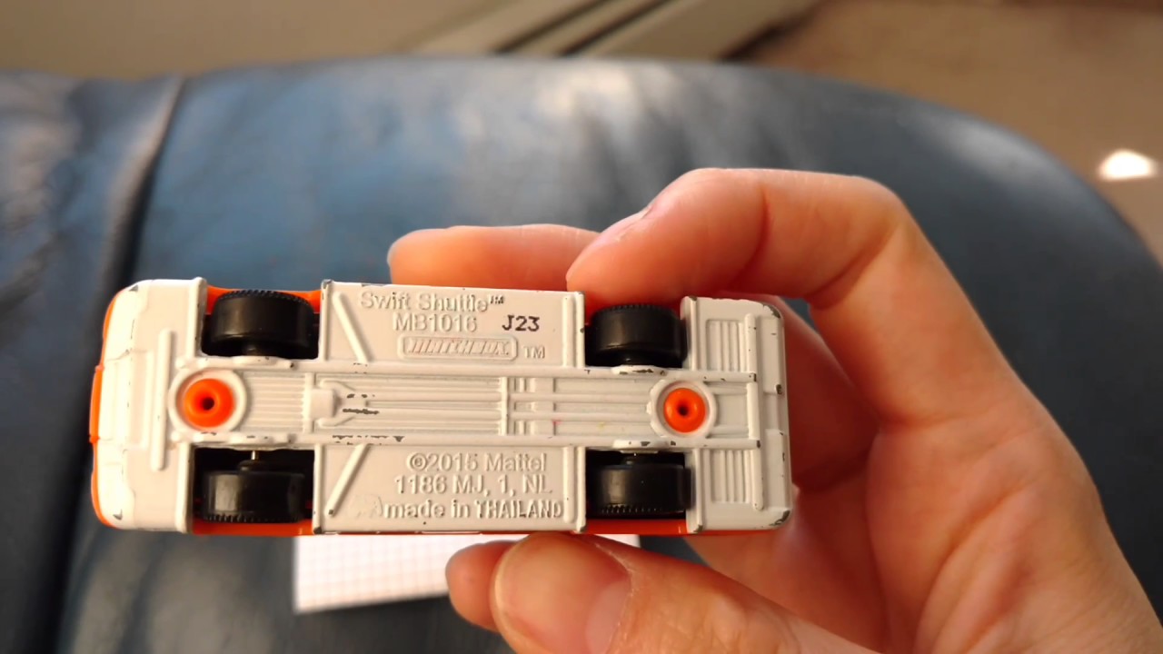 Swift Shuttle Matchbox Airport シャトルバス - YouTube