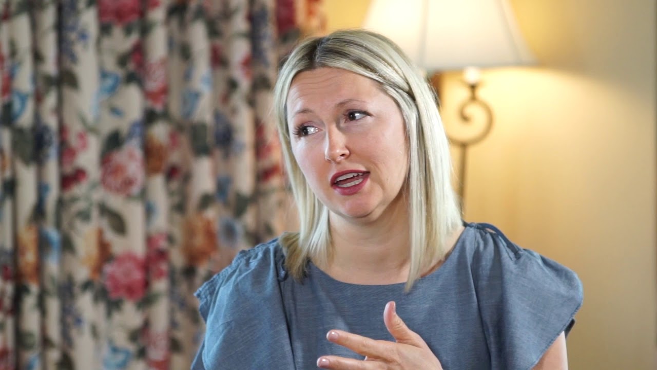 The Thrive Series | Ali Edwards On Letting Go - YouTube