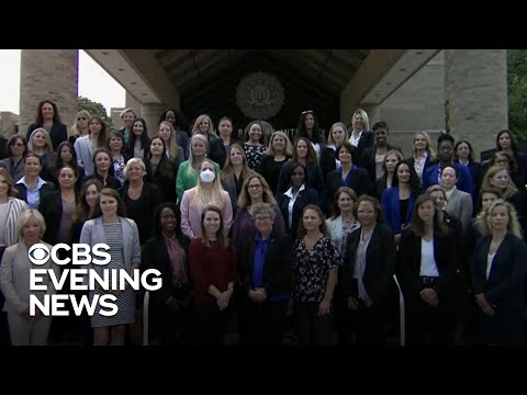 FBI honors 1st female special agents 50 years later