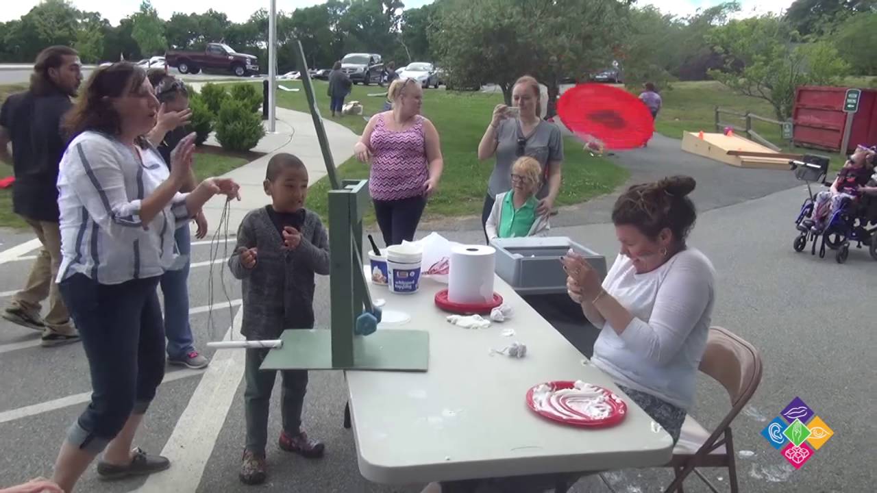 Field Day Pie Toss - YouTube