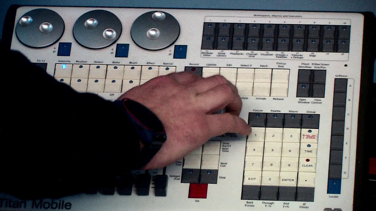 Avolites Groups, and Fixtures Tutorial Video 4 - YouTube