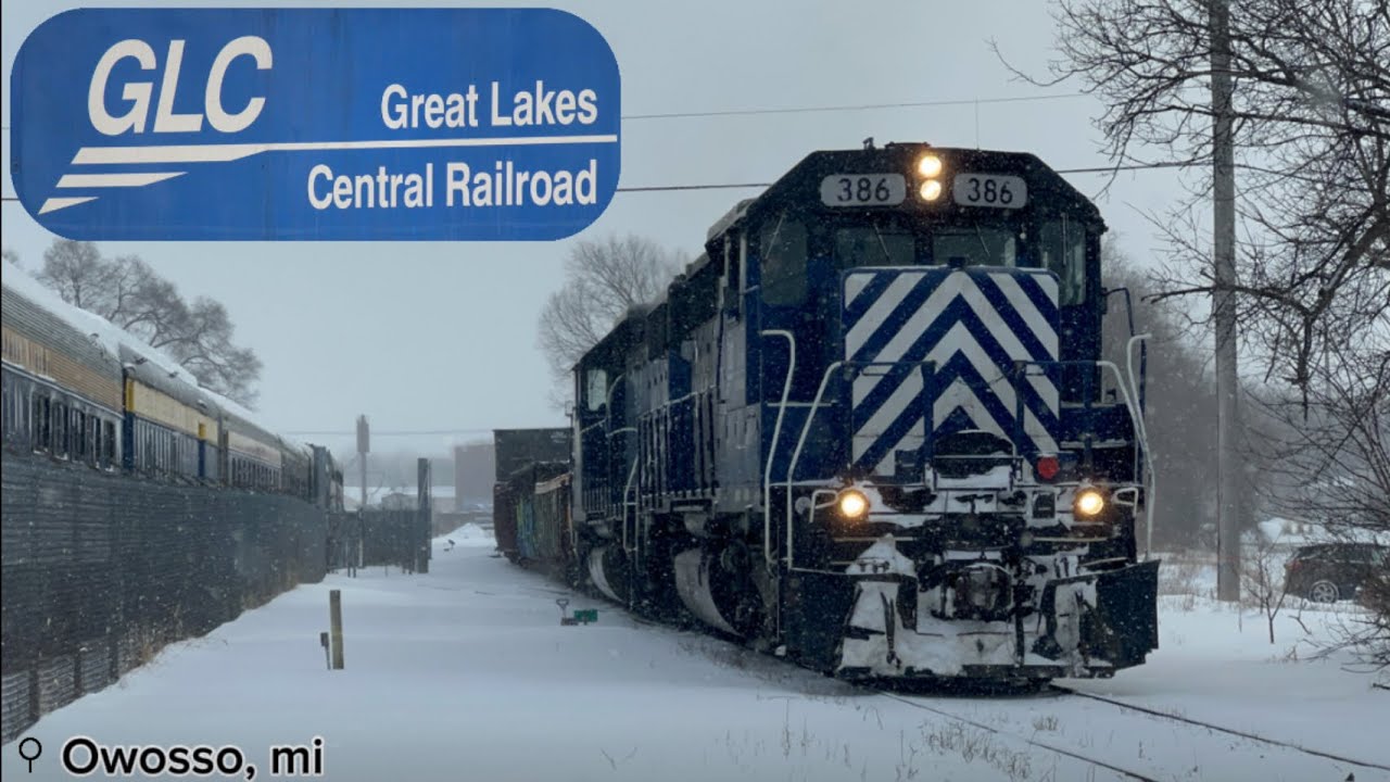 Great Lakes central railroad in Owosso Michigan - YouTube
