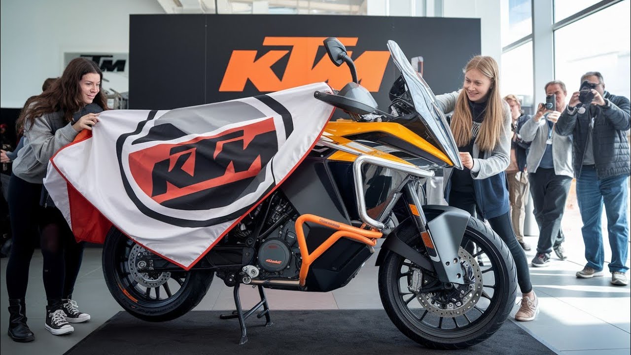 2025 KTM Adventure 250: The Ultimate Lightweight Off-Road Machine! - YouTube