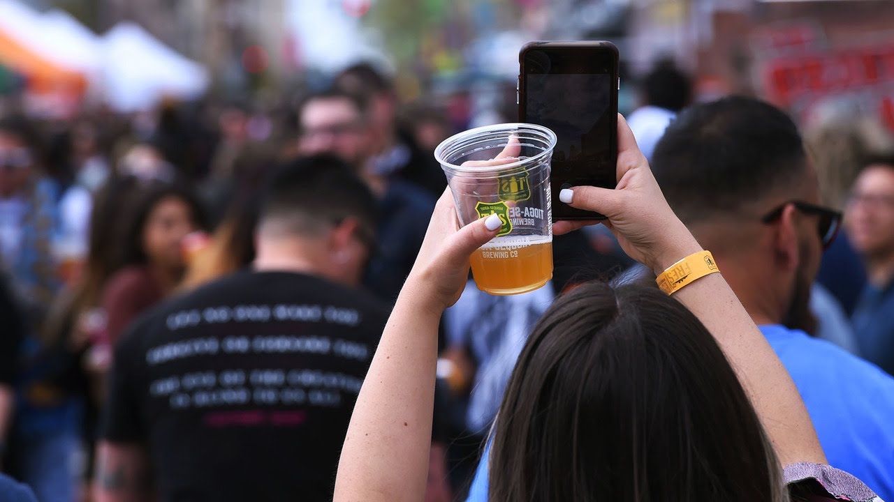 Thousands descend on downtown Fresno for FresYes Fest 2019 - YouTube