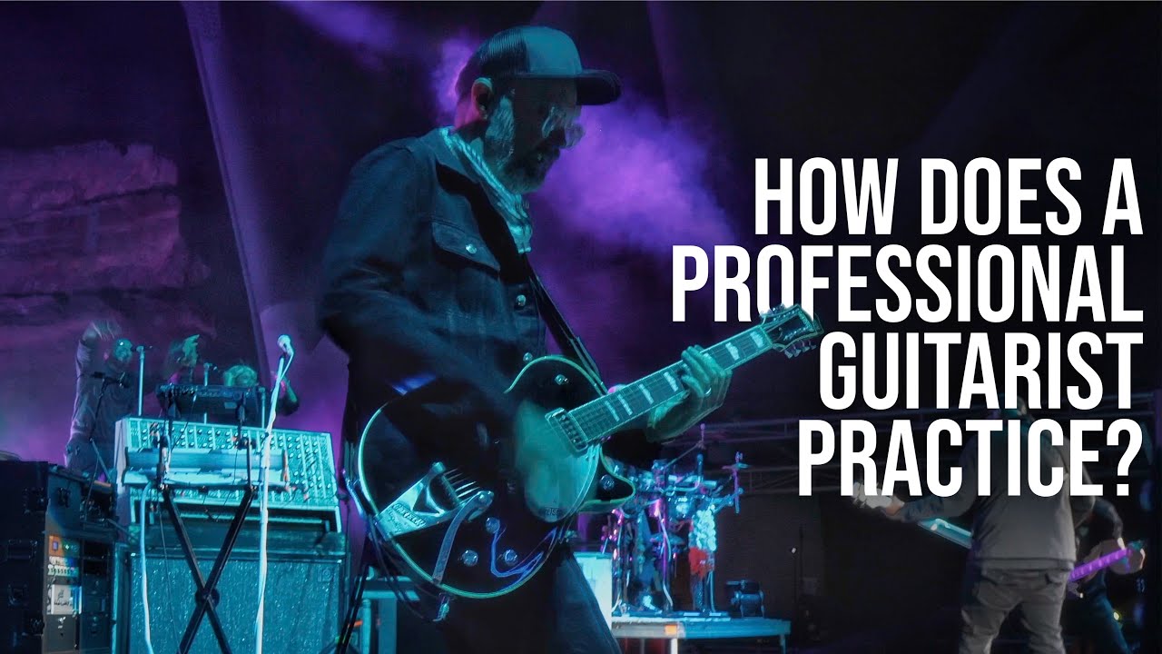 How does a Professional Guitarist Practice? - YouTube