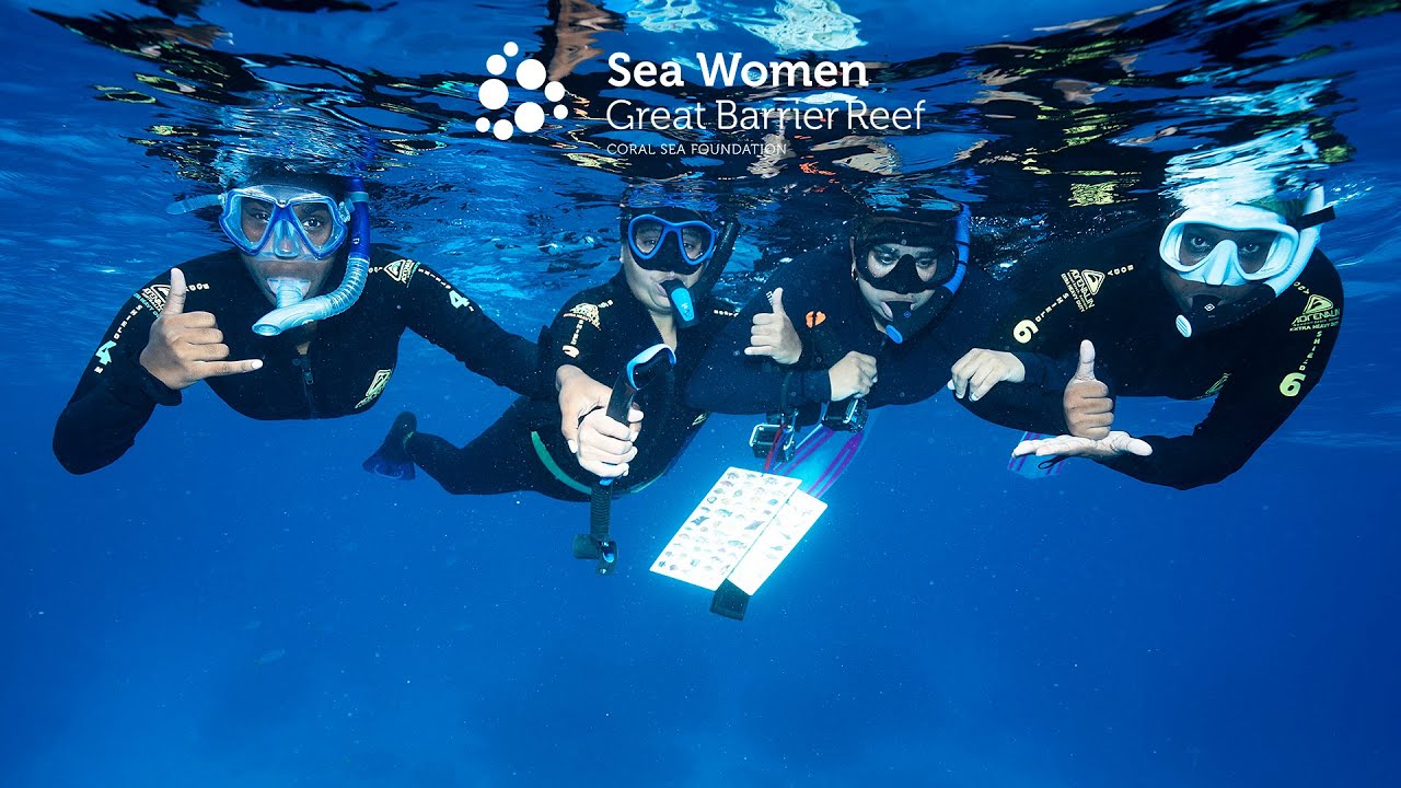 4K Sea Women Great Barrier Reef 2024 - YouTube