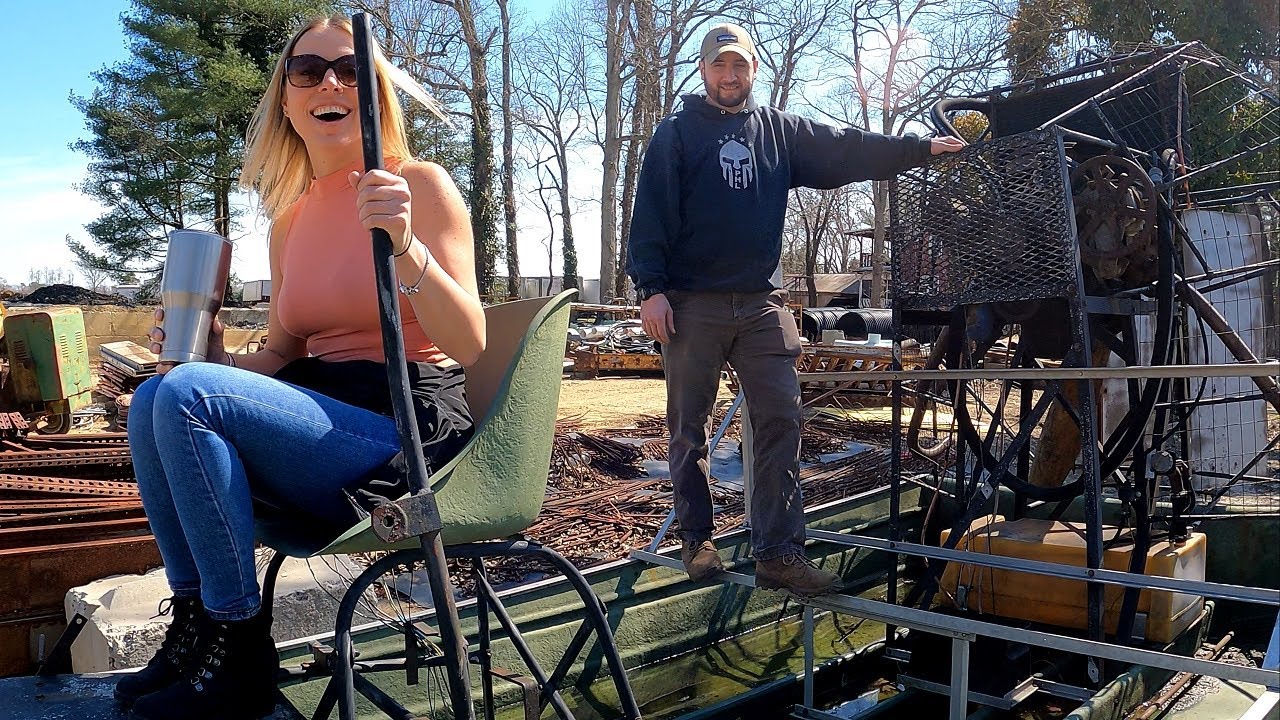 Will It Run? "Farmer Built" AIRBOAT With Seized Cadillac V8 - NNKH ...