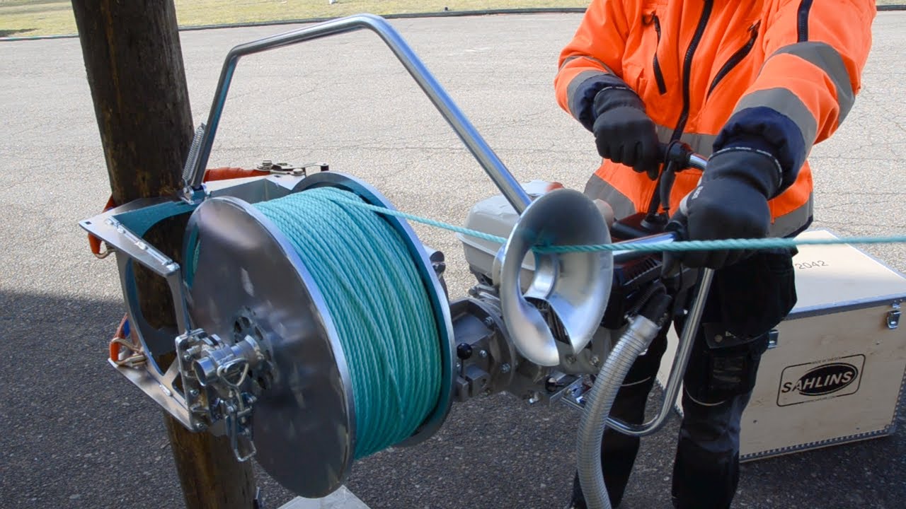 Line machine (overhead cable winch) 2042 - Set up instruction - YouTube