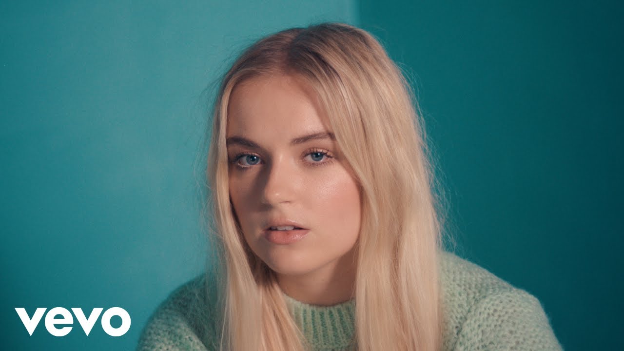 Sody - Nothing Ever Changes (Live) - YouTube