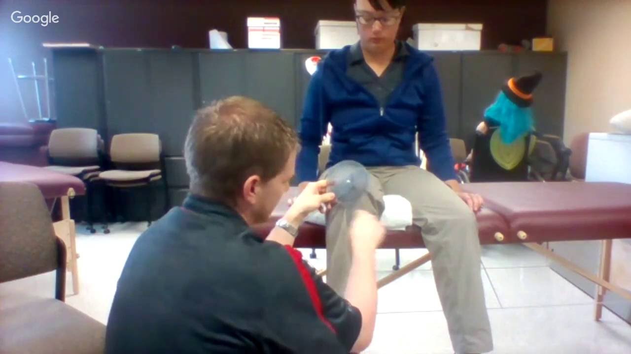 Hip external rotation goniometry - YouTube