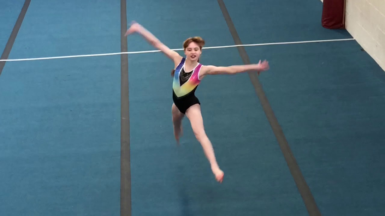 GYMNAST KARINA & HER GYMNASTICS - YouTube