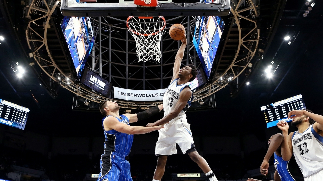 EVERY DUNK from the Night | 01.30.17 - YouTube