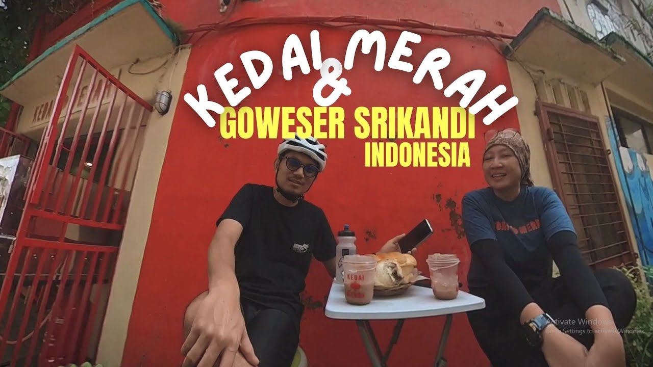roti panas di KEDAI mERAH merah dr aristi dari goweser - YouTube