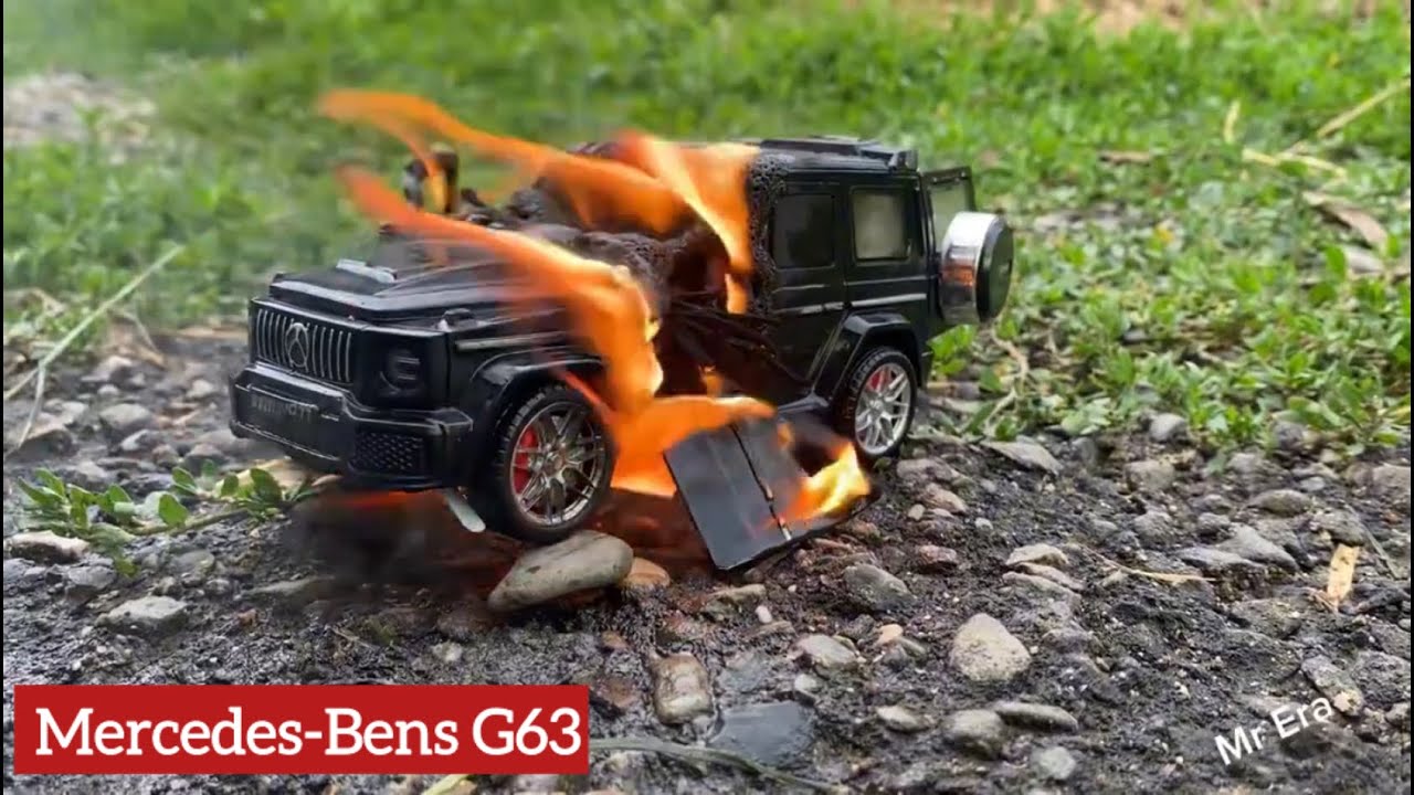 Burning Mercedes-Bens G63😱 - YouTube