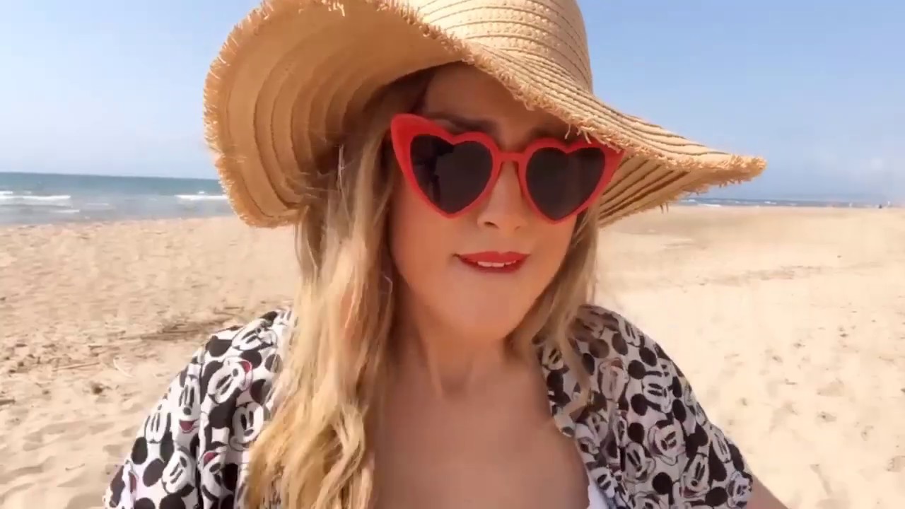 MARIA FUSTER CONFINATED EDITION - YouTube