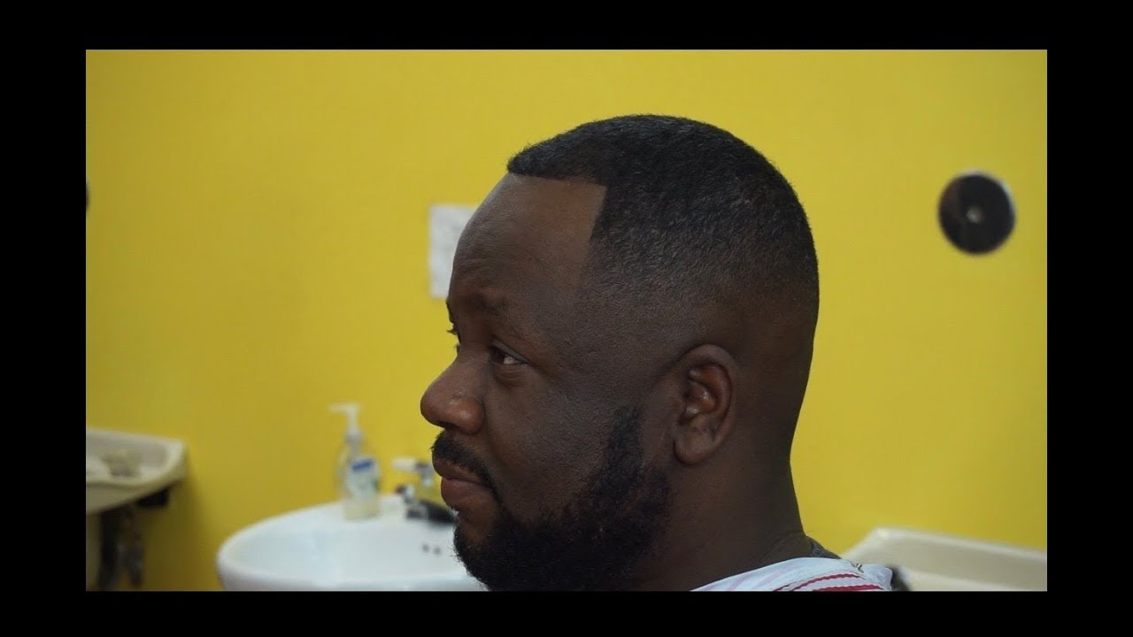 BARBER STUDENT HAIRCUT TUTORIAL | MID BALD FADE ON TIGHT CURLS - YouTube
