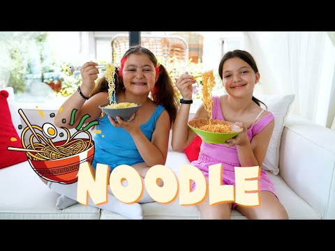 Masal and Öykü Pretend Play Making Yogurt and Ketchup Black Noodles with Cooking Toys