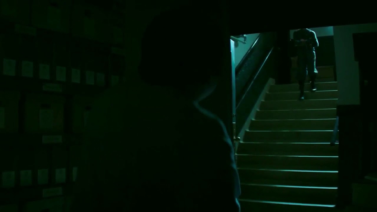 Headless man scary scene/ IT 2017 movie - YouTube